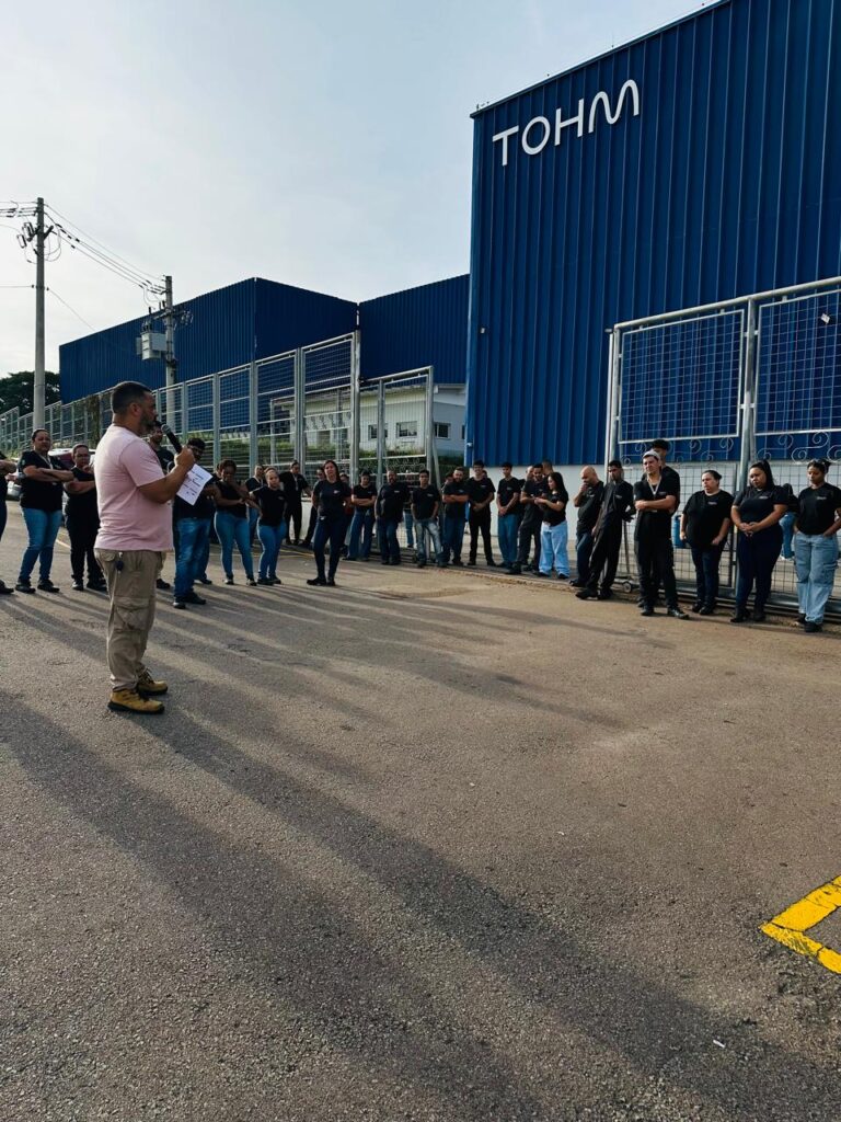 Trabalhadores da Tohm aprovam calendário de 2026 em assembleia